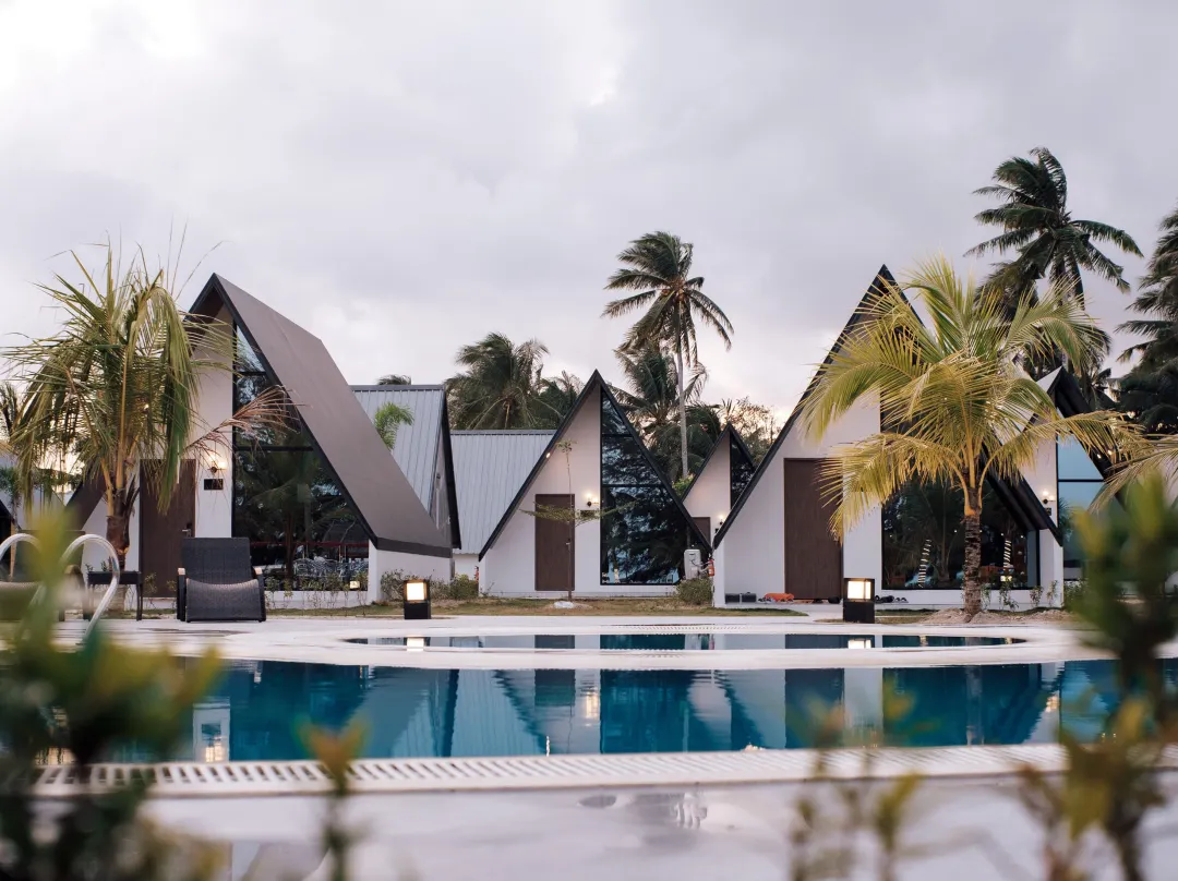 Kawaland Glamping Resort - Bintan Island