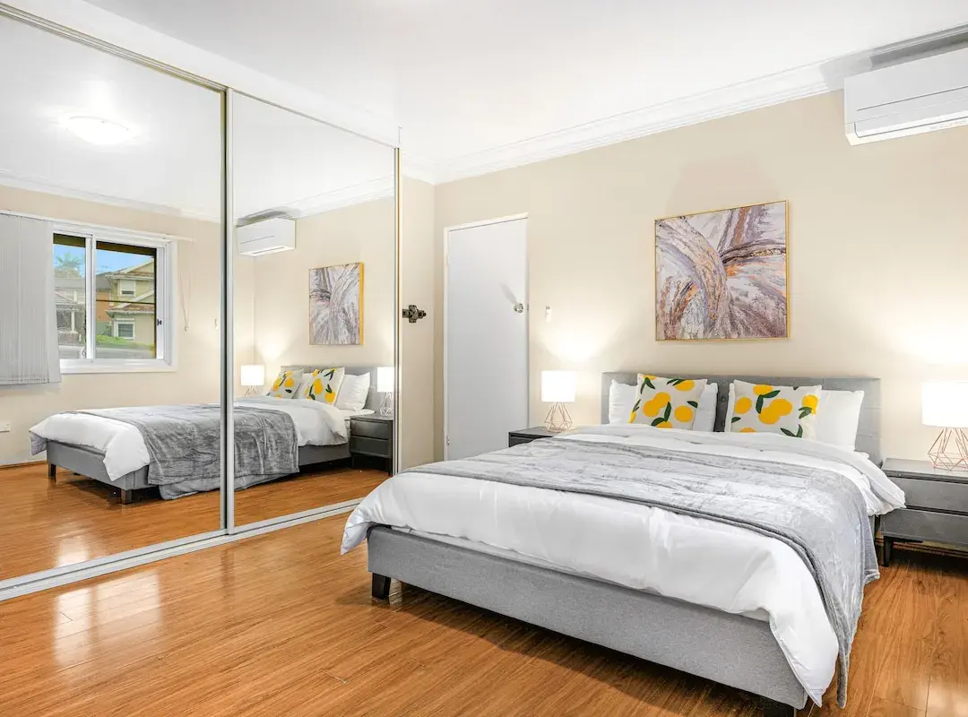 Bexley 5br/10ppl/train/shopping/pool/parking - Sydney