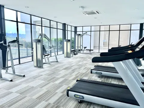 I Cozy Home 1-5pax Setia Alam Trefoil Wifi Tv Sccc - Setia Alam