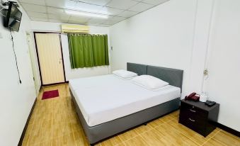 DD House, Bangkok - Best Rates & Exclusive Deals 2026 | Trip.com