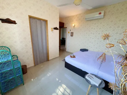 Beachfront Bliss With 3br Sea View Glory Beach Pd - Port Dickson