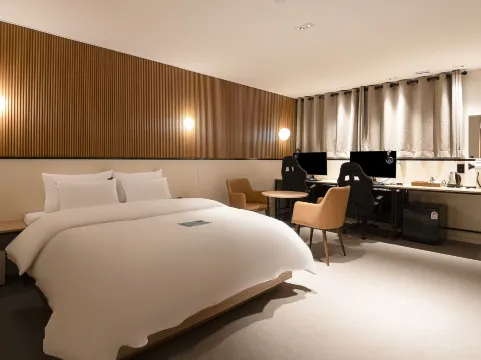 Hotel In Café Paju - Paju-si