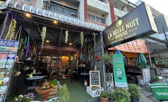 La Belle Nuit Hostel: Angebote & Bewertungen 2026 | Trip.com