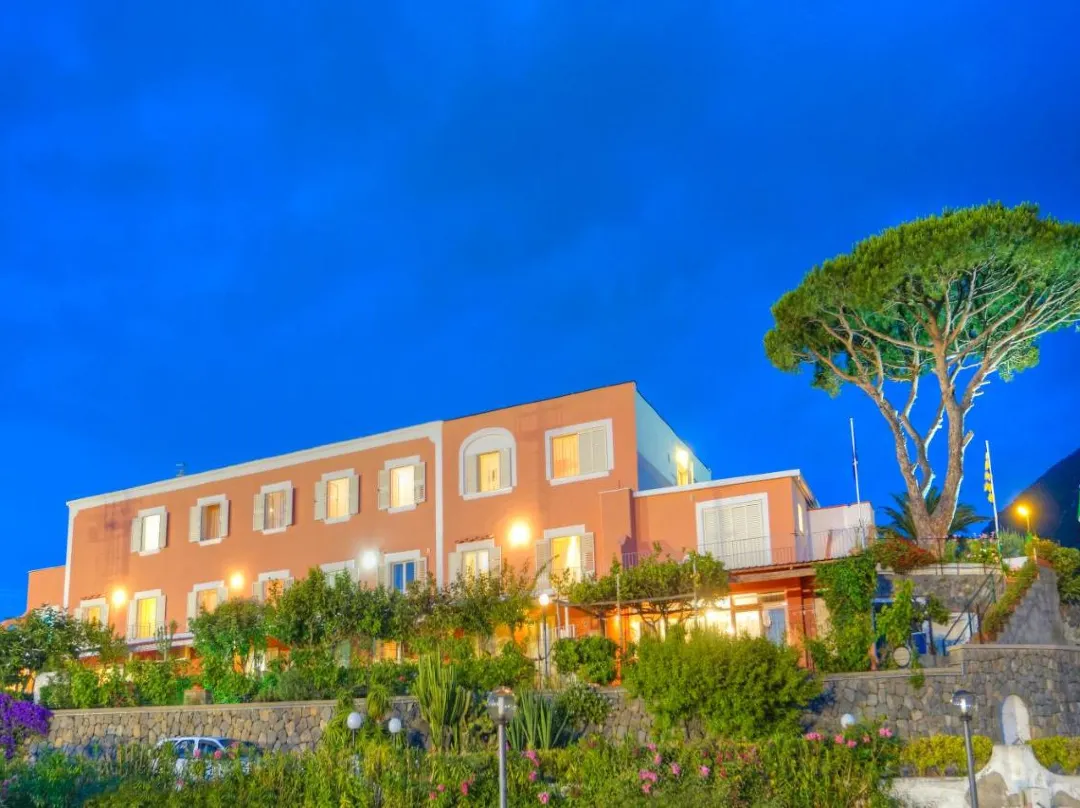 Hotel Villa Mena - Lacco Ameno