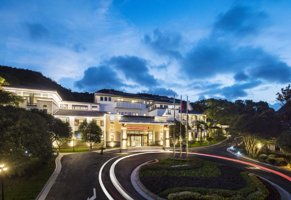 Sunday Sunny Resort(杭州三台山庄),Hangzhou - Updated Prices & Hotel Reviews ...