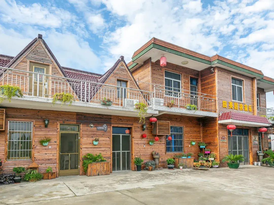 Tianyingju Farmhouse - Shanghai