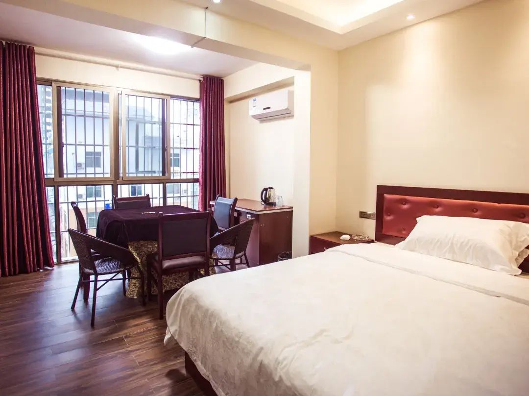 Tongren Hongrui Business Hotel - Tongren