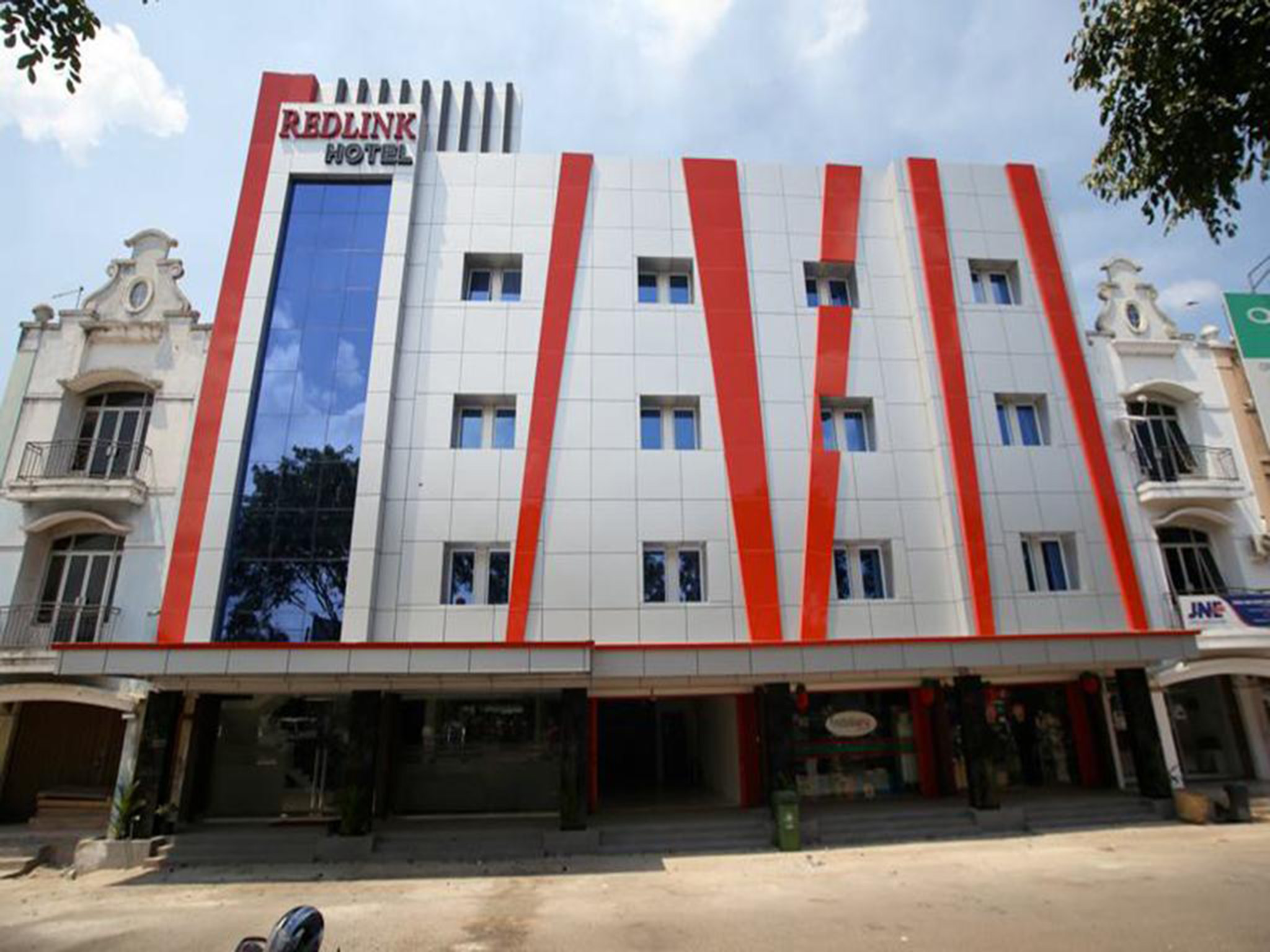 Redlink Hotel in Batam | 2024 Updated prices, deals - Klook United States