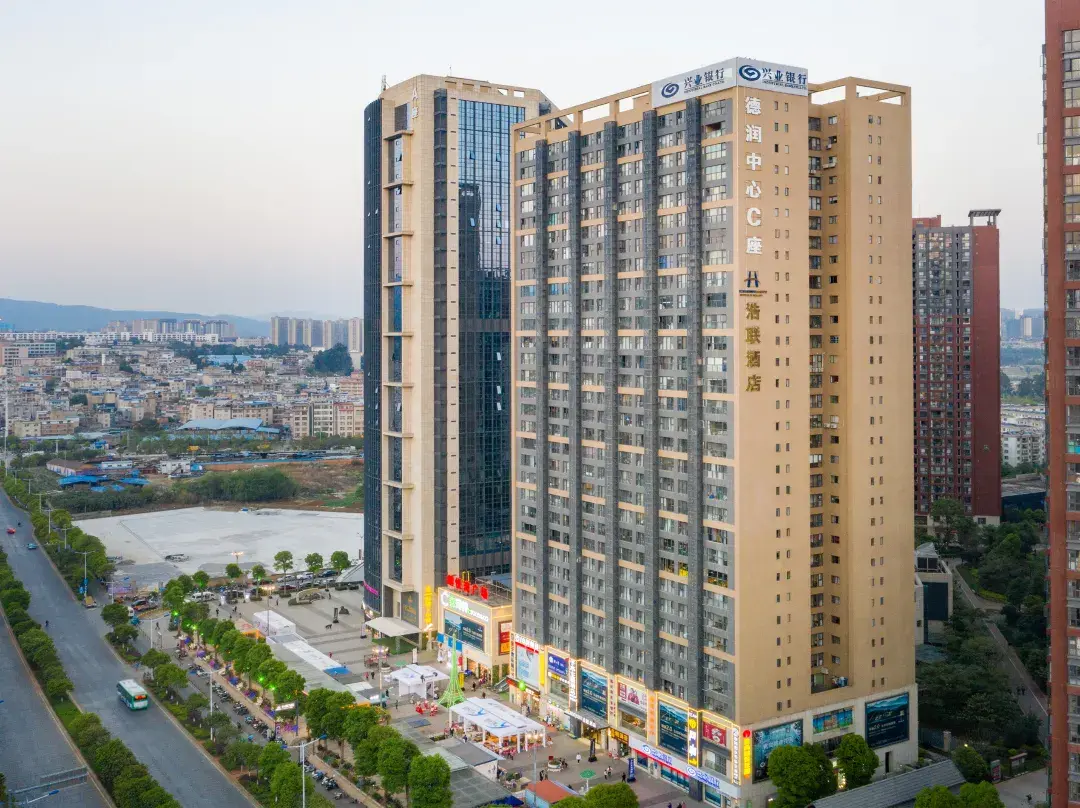 Highest Joint Hotels & Resort - Kunming
