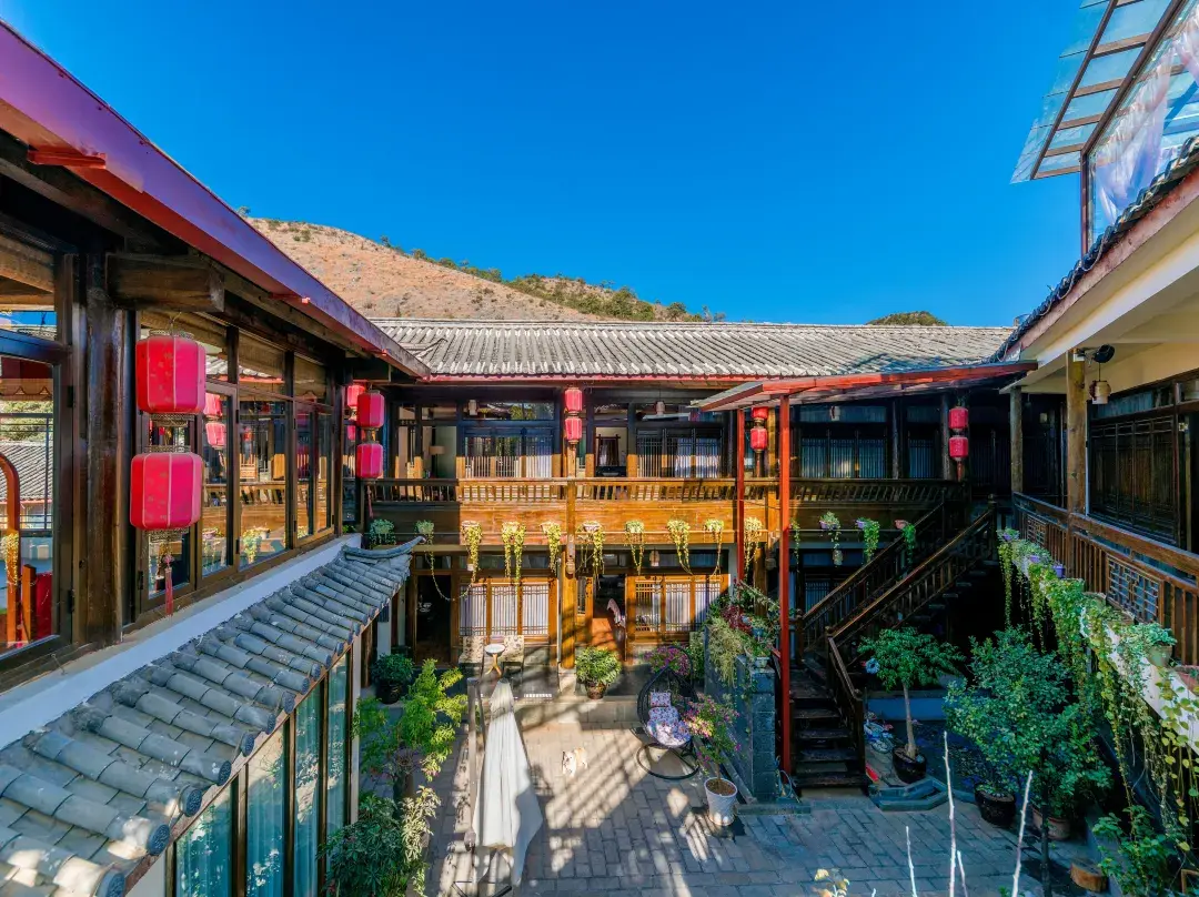 Spring  And Autumn Inn By Tophood - Lijiang
