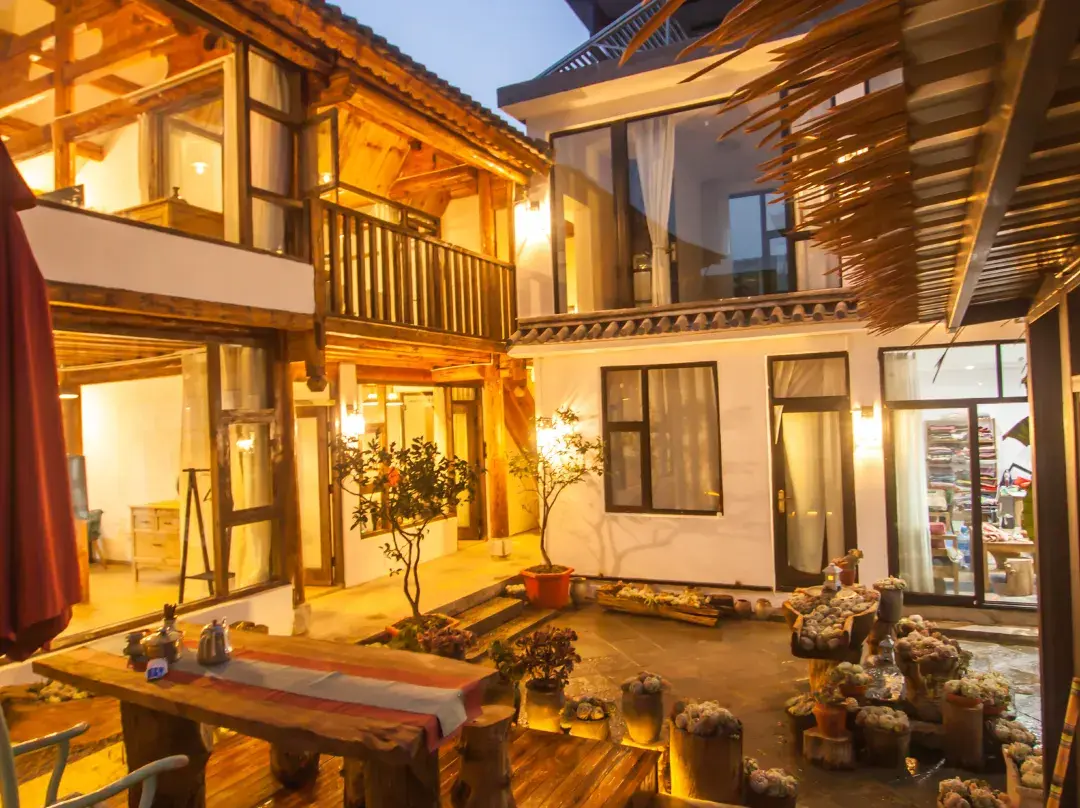 Yunhu Inn - Dali