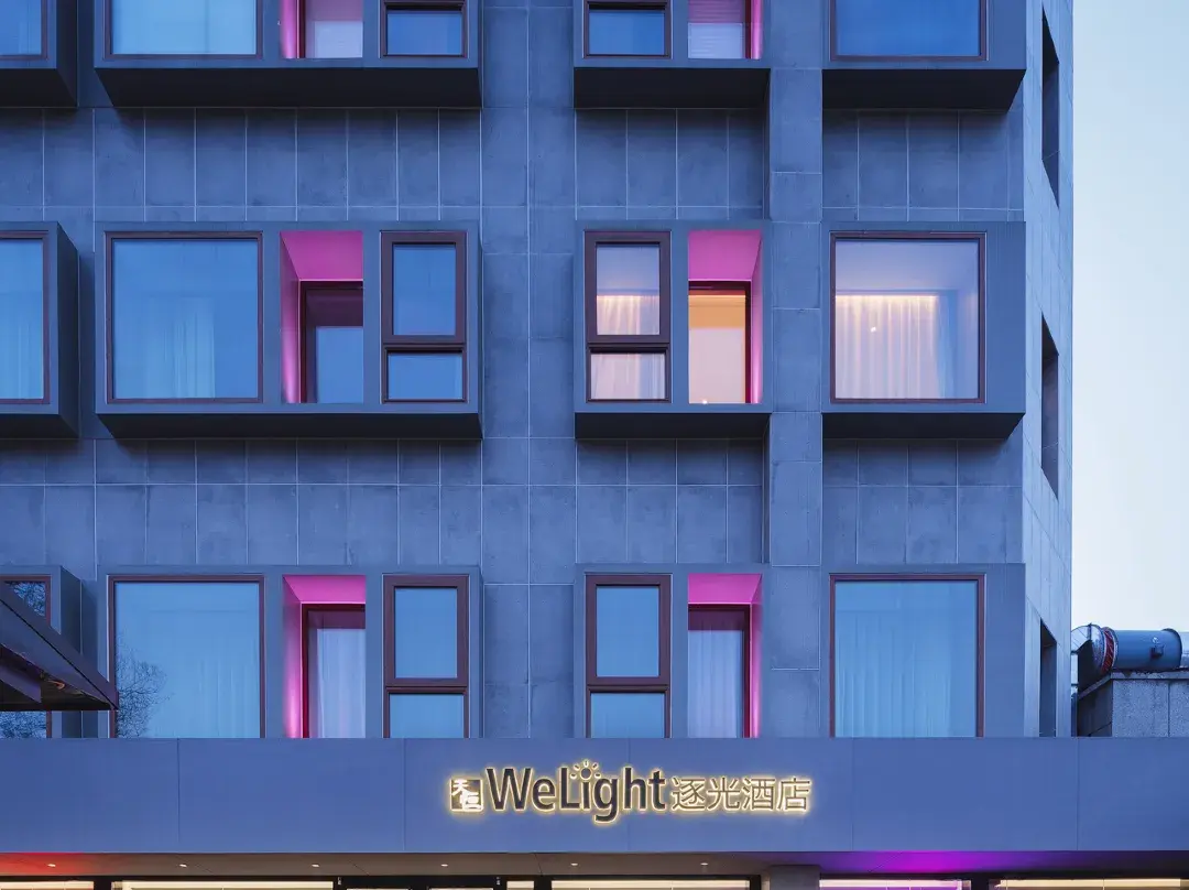 We Light Hotel - Peking