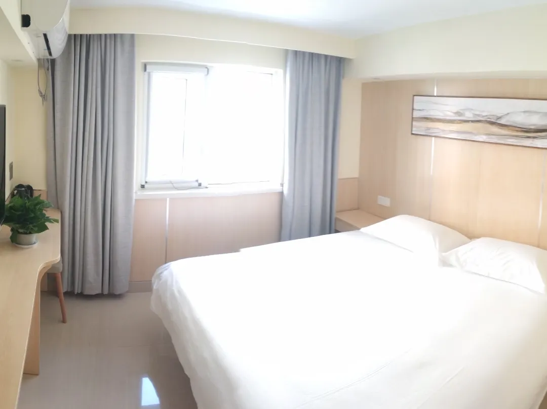 100 Inn Chain Hotel - Lanzhou