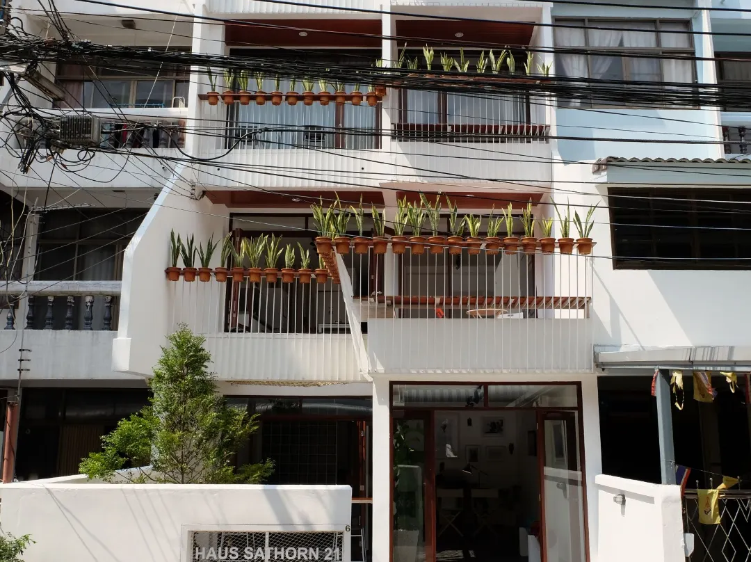 Haus Sathorn 21 - 