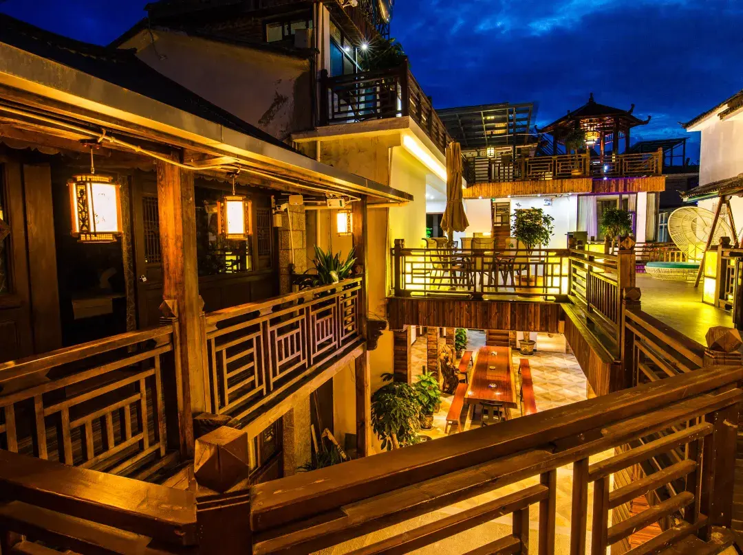Zhuyuxuan Inn - Dali