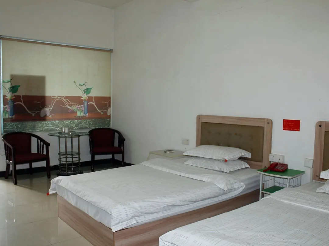 Zhaoqing Tiansheng Hotel - Zhaoqing