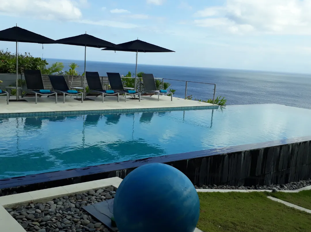 Suluban Cliff Bali Villa - Uluwatu