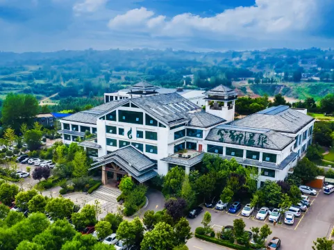 Fengxiang Hot Spring Hotel - Luoyang