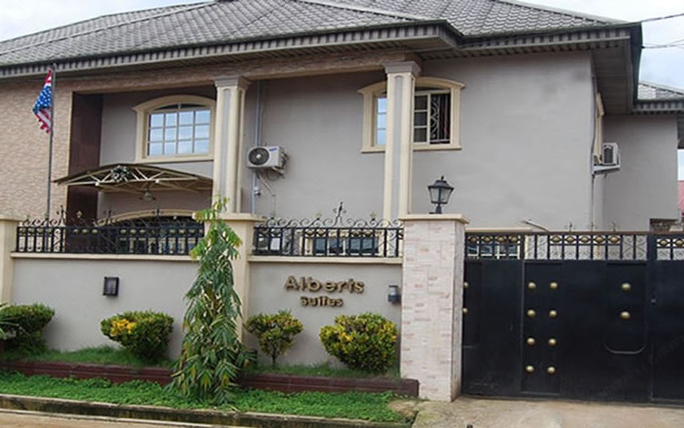 Albert Suites - SuiteTrails
