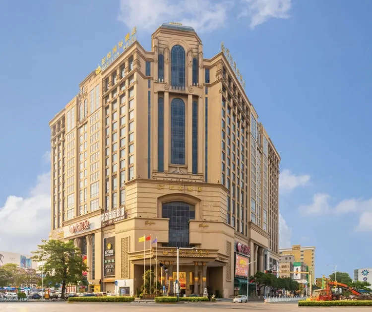 Babylon Hotel - 