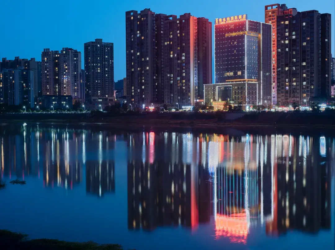 Vienna International Hotel - Bazhong