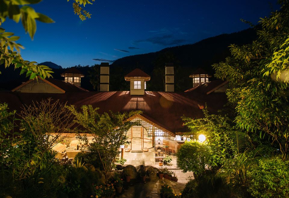 Riverside Spring Resort,Chitwan - Updated Prices & Hotel Reviews 2024 ...