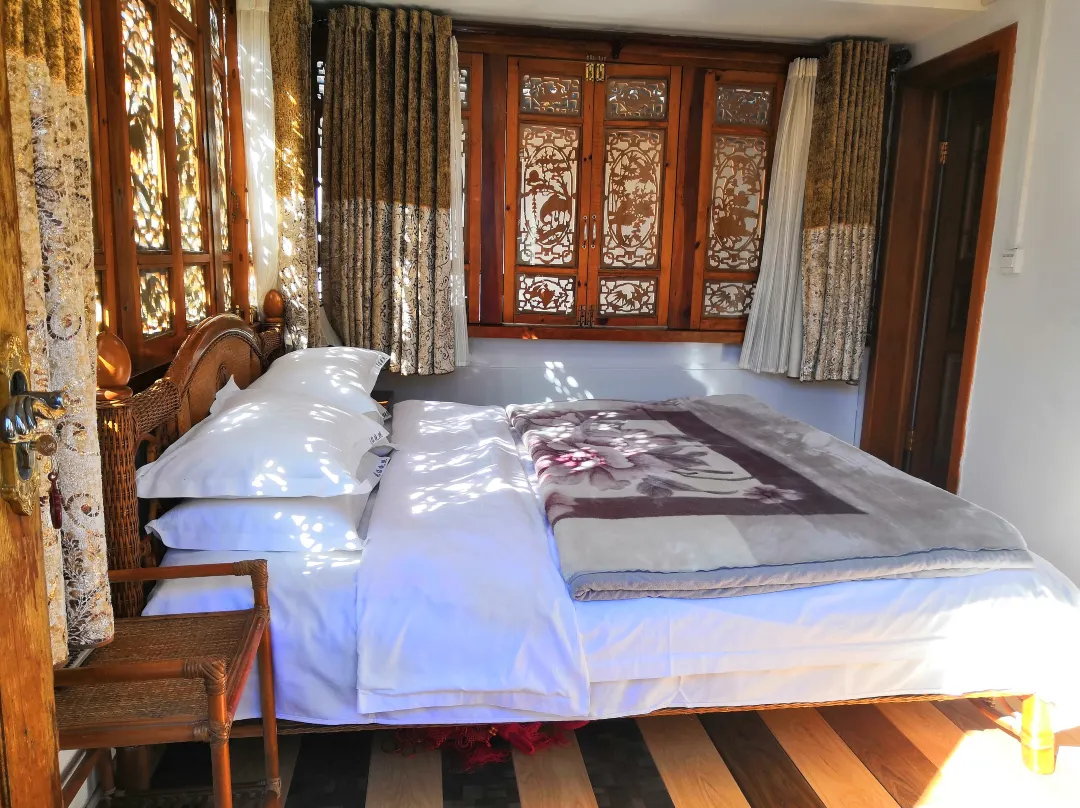 Hualin Wanzhao Inn Lijiang - Lijiang