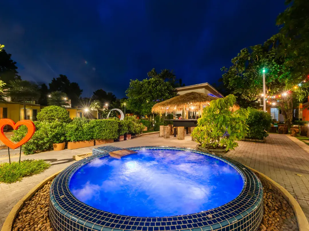 Bangkok Grand Resort - Bang Bo