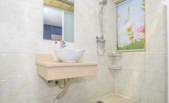 OYO California Hotel (Bengbu University Town)(OYO加州宾馆（蚌埠大学城店 ...