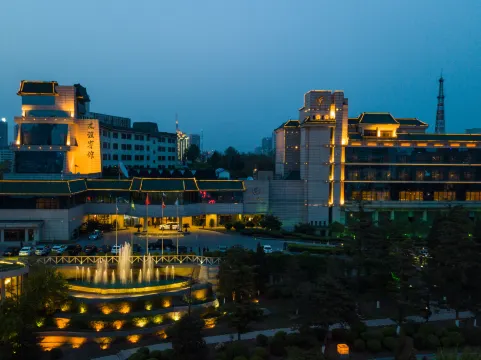 Friendship Hotel - Fushun