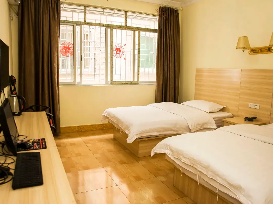 Mingshi Express Hotel - Guilin