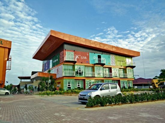 bank rakyat muar - Donna Kelly