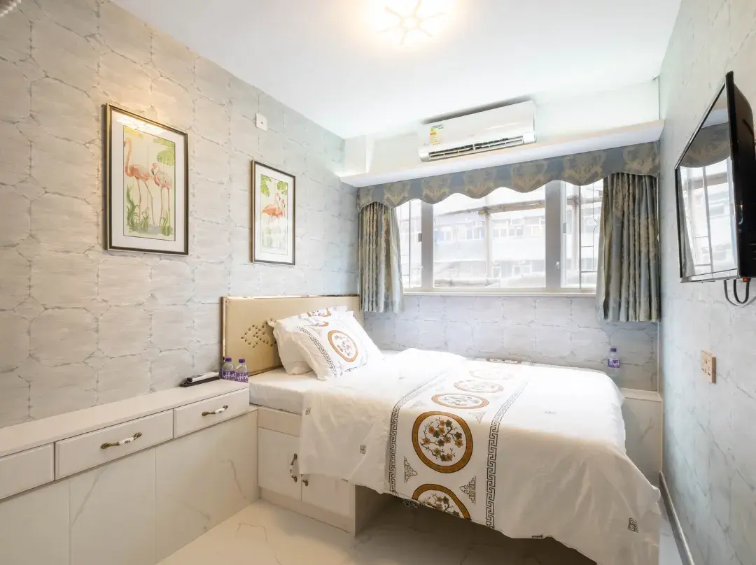 Sky Inn - Sai Ying Pun
