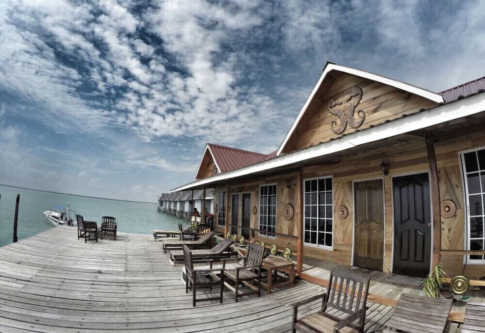 Seahorse Sipadan Lodge, Tawau Division - 2025 Updated Prices, Deals ...