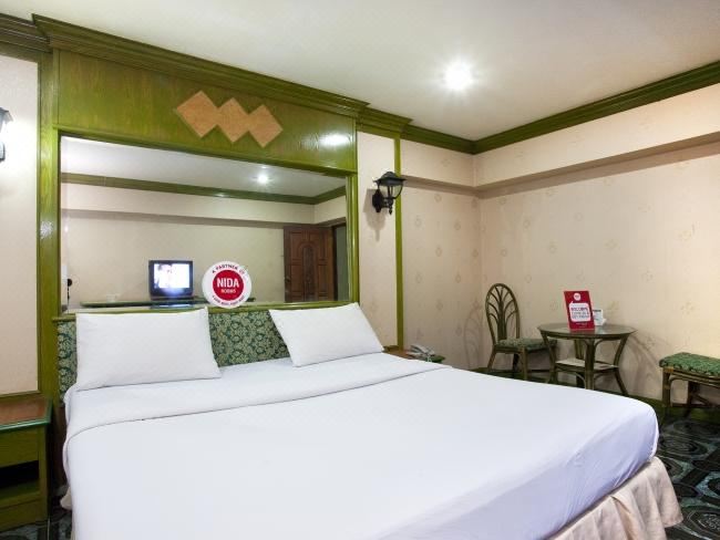 Nida Rooms Ratchadaphisek Golden Dome Walk at 13 Coins Tower Hotel Ratchada 후기 및 특가 예약 - 방콕 호텔 ...