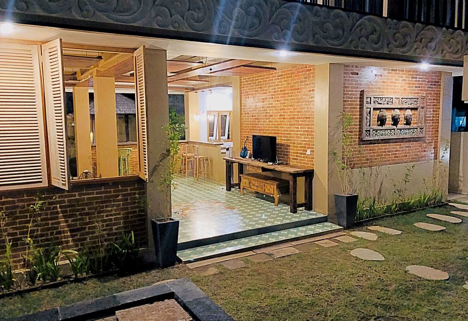 Bukawa Lodge,Bali - Updated 2024 Reviews & Prices | Trip.com