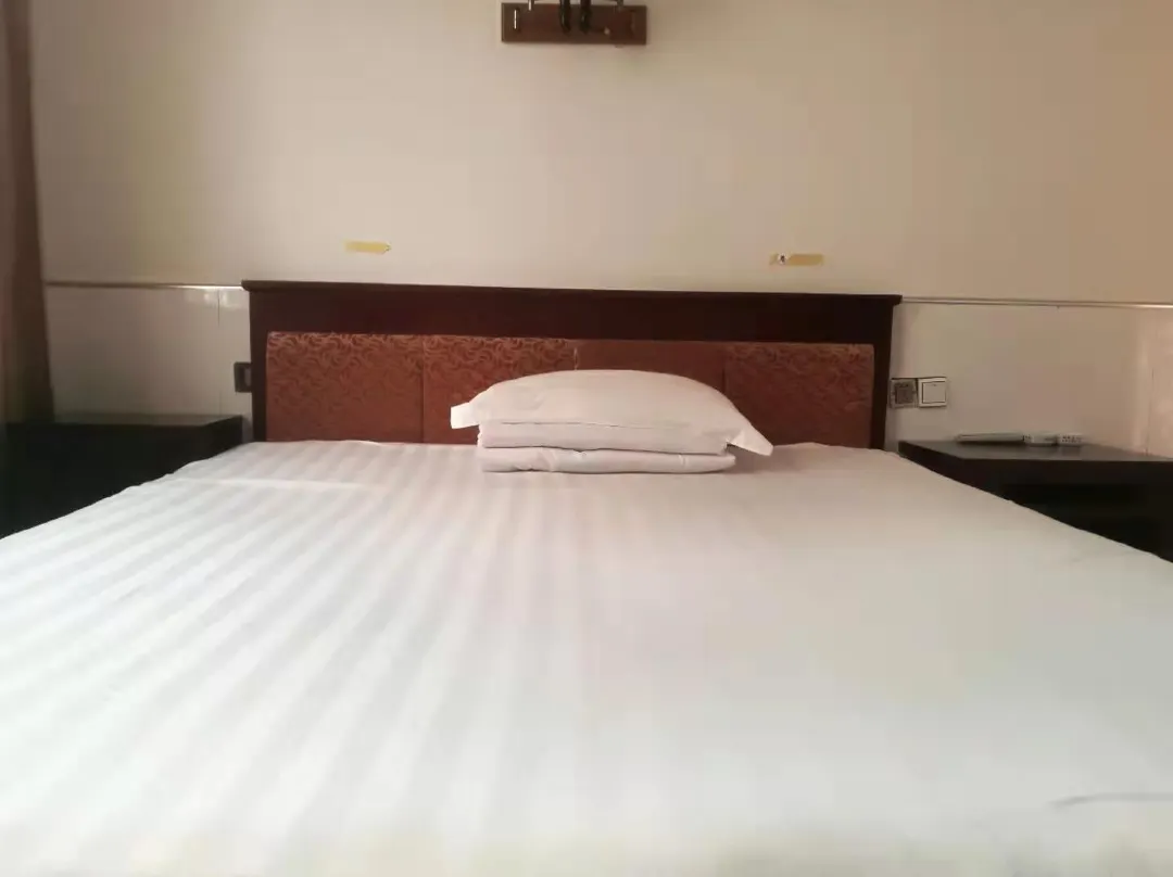 Yiyang Xinjia Hotel - Yiyang