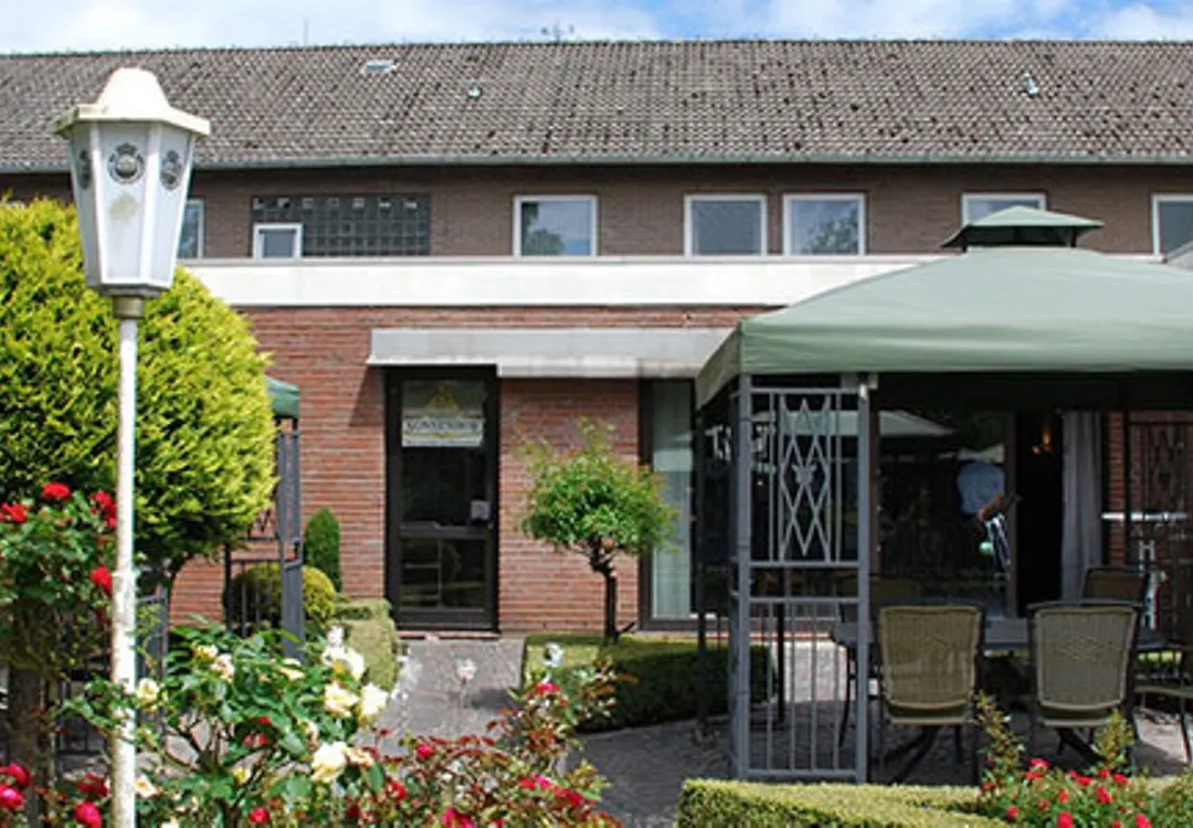Hotel Restaurant Sonnenhof - Westerstede