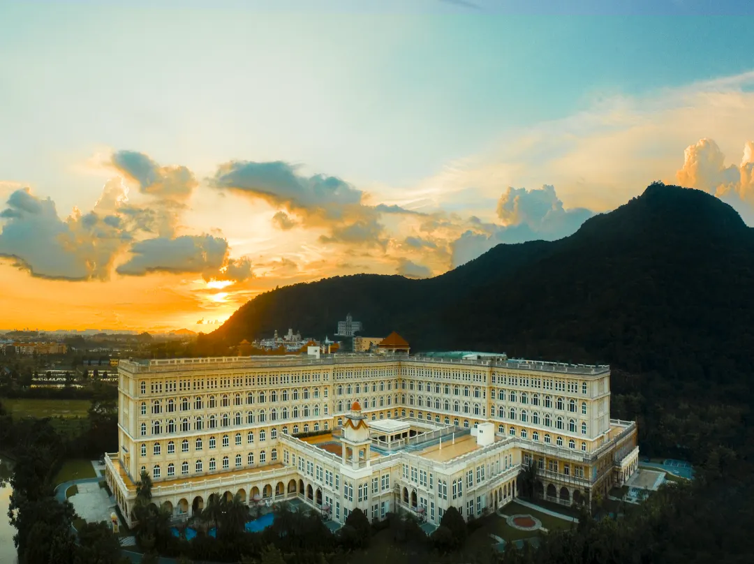 Xiqiao Mountain Qiaoyue Resort Hotel - Foshan
