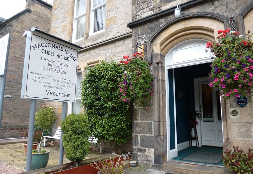 Flower House Inverness | Best Flower Site