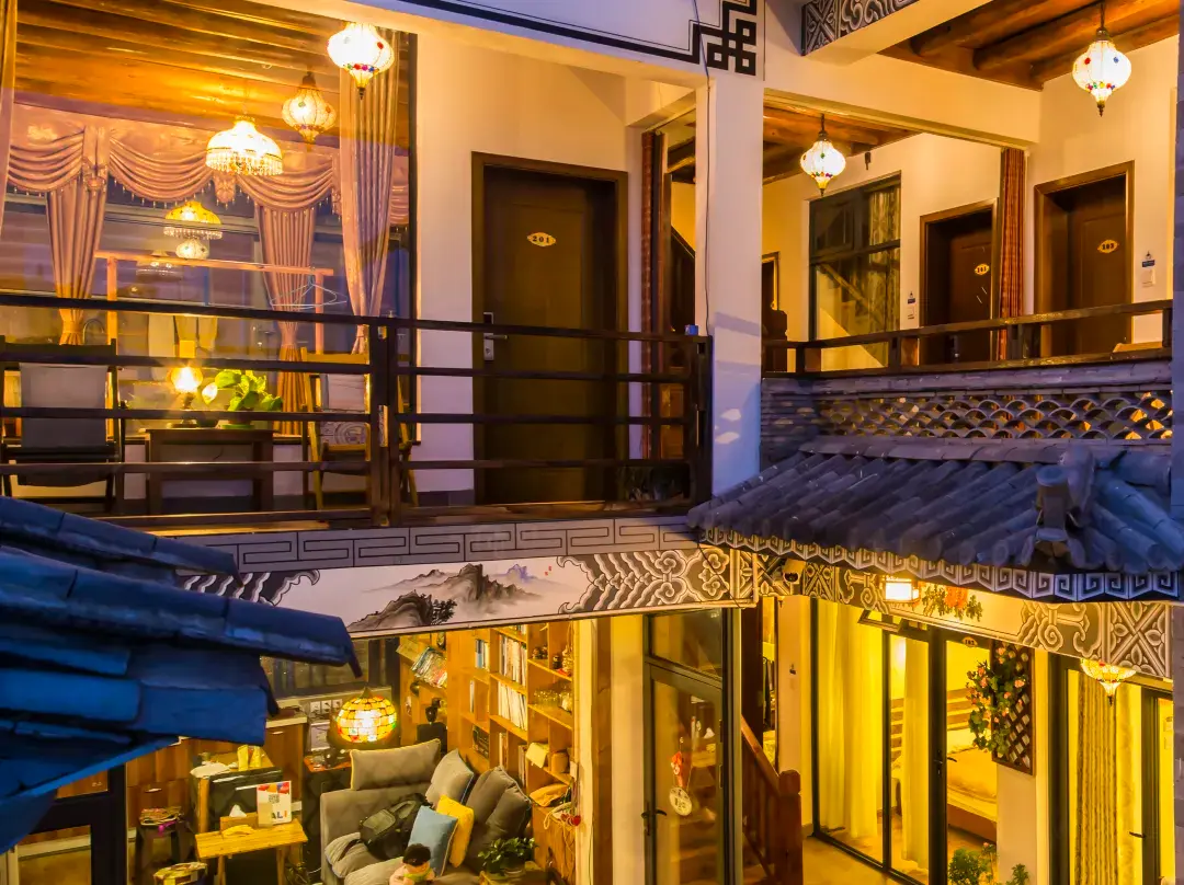 Dali Ancient City Huashanghua Chinese Inn - Dali