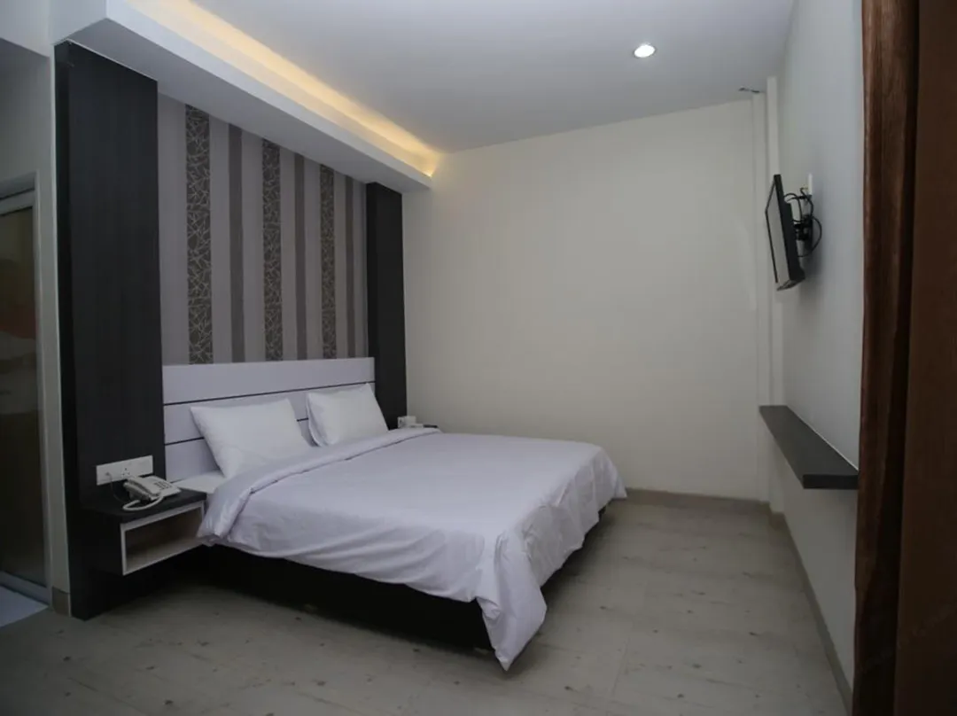 Redlink Hotel - Batam City