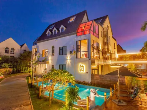 Beihai Haiyiran Resort Hotel - Beihai