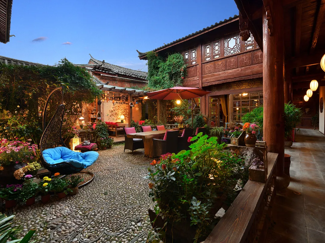 Blossom Hill Inn - 