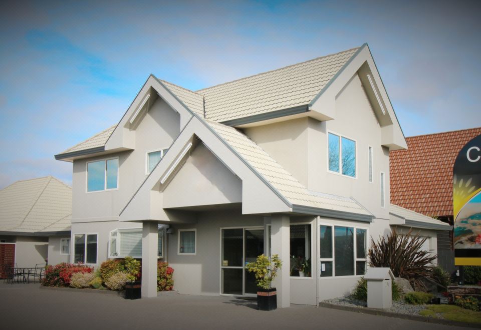 Capri on Fenton, Rotorua - 2025 Latest Prices & Deals | Trip.com