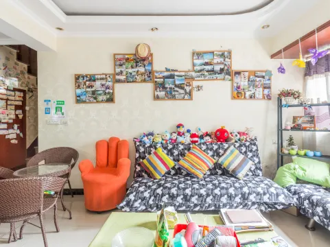 Footprint Youth Hostel ) - Chongqing