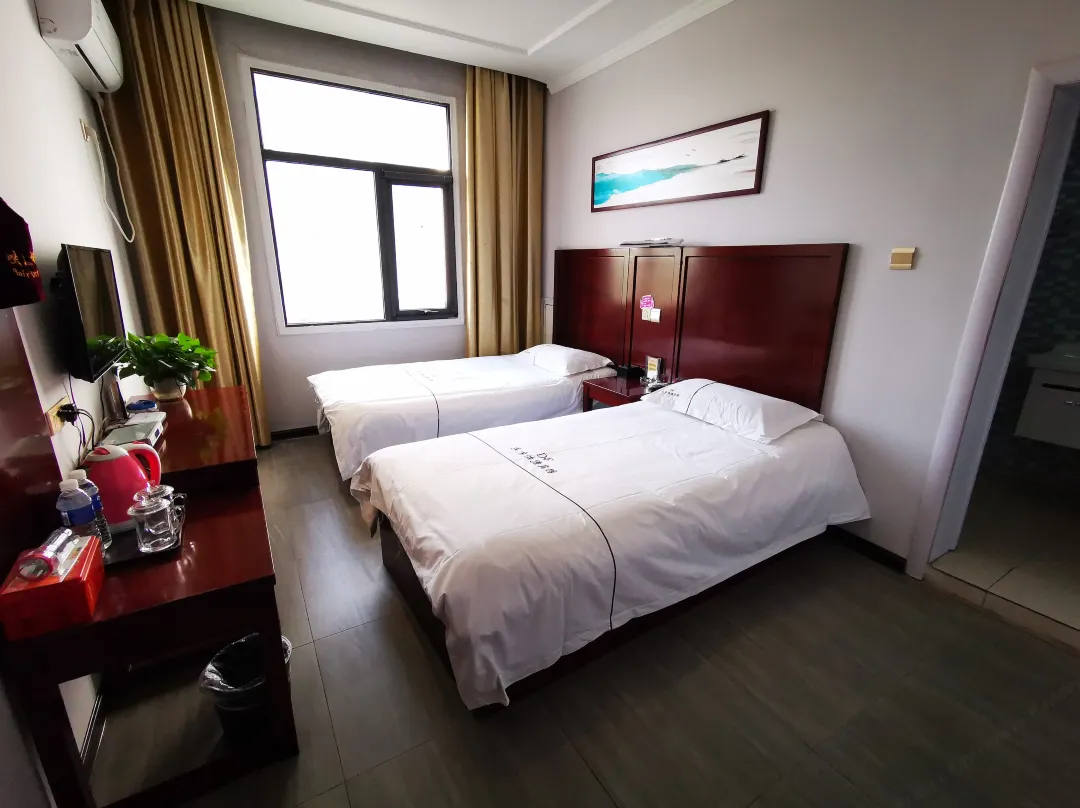 Dong Fang Hotel - Xuchang