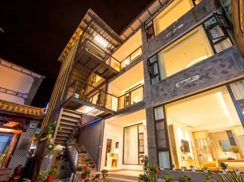 Dali Zhanbo Xiaoyuan Homestay - Dali
