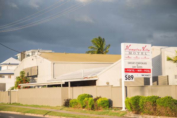 Hampton Villa Motel-Rockhampton Updated 2022 Room Price-Reviews & Deals ...