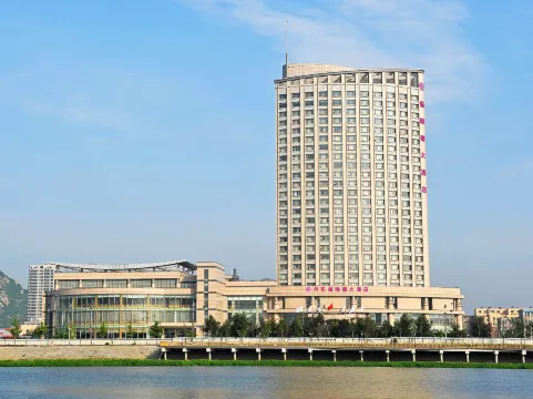 Friend Plaza Hotel - Dandong